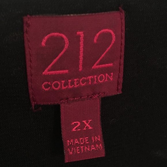 212 Collection | Tops | 22 Collection Black White Shortsleeved Top2x ...